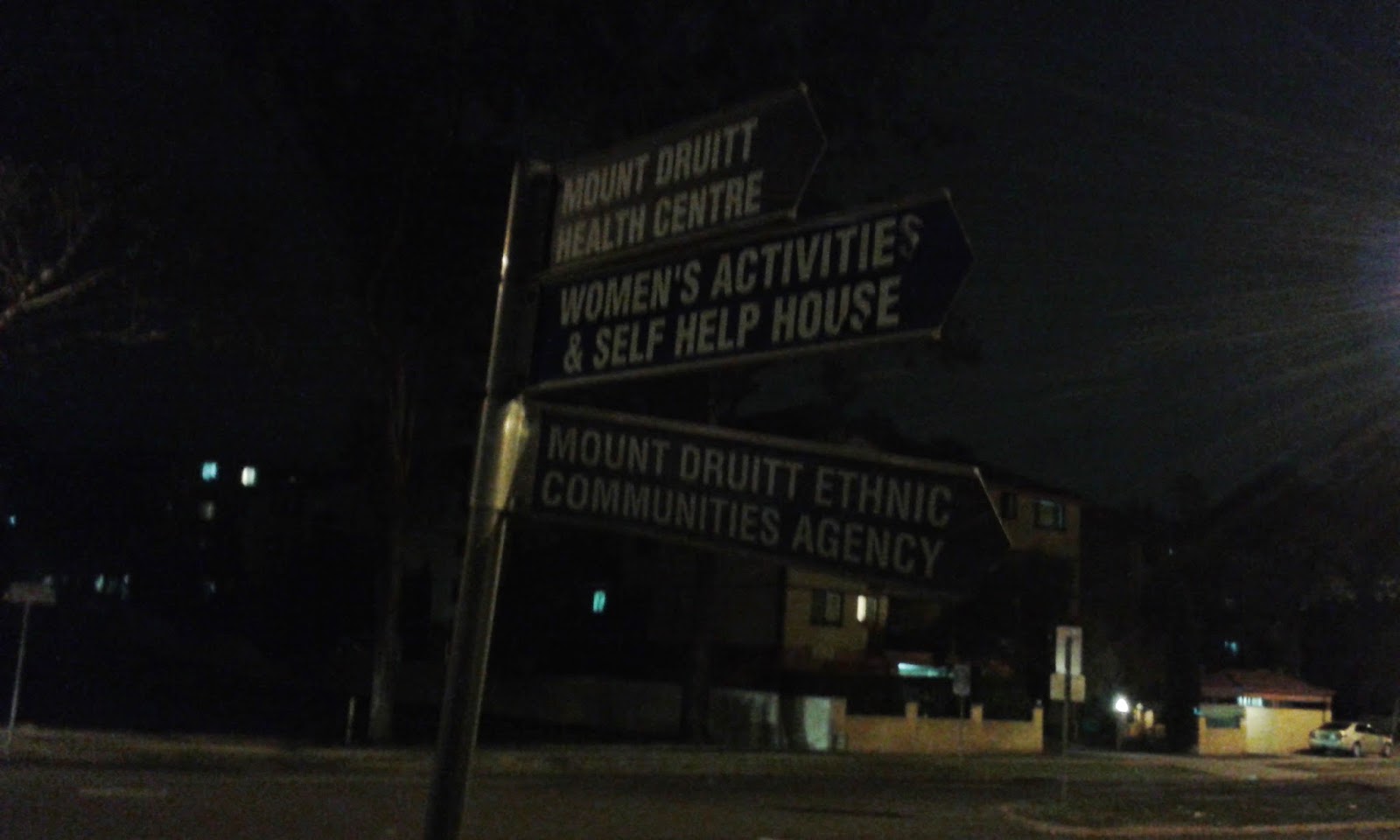 Why I Love Mount Druitt!: Crooked & Bent Signs In And Around Mount Druitt!